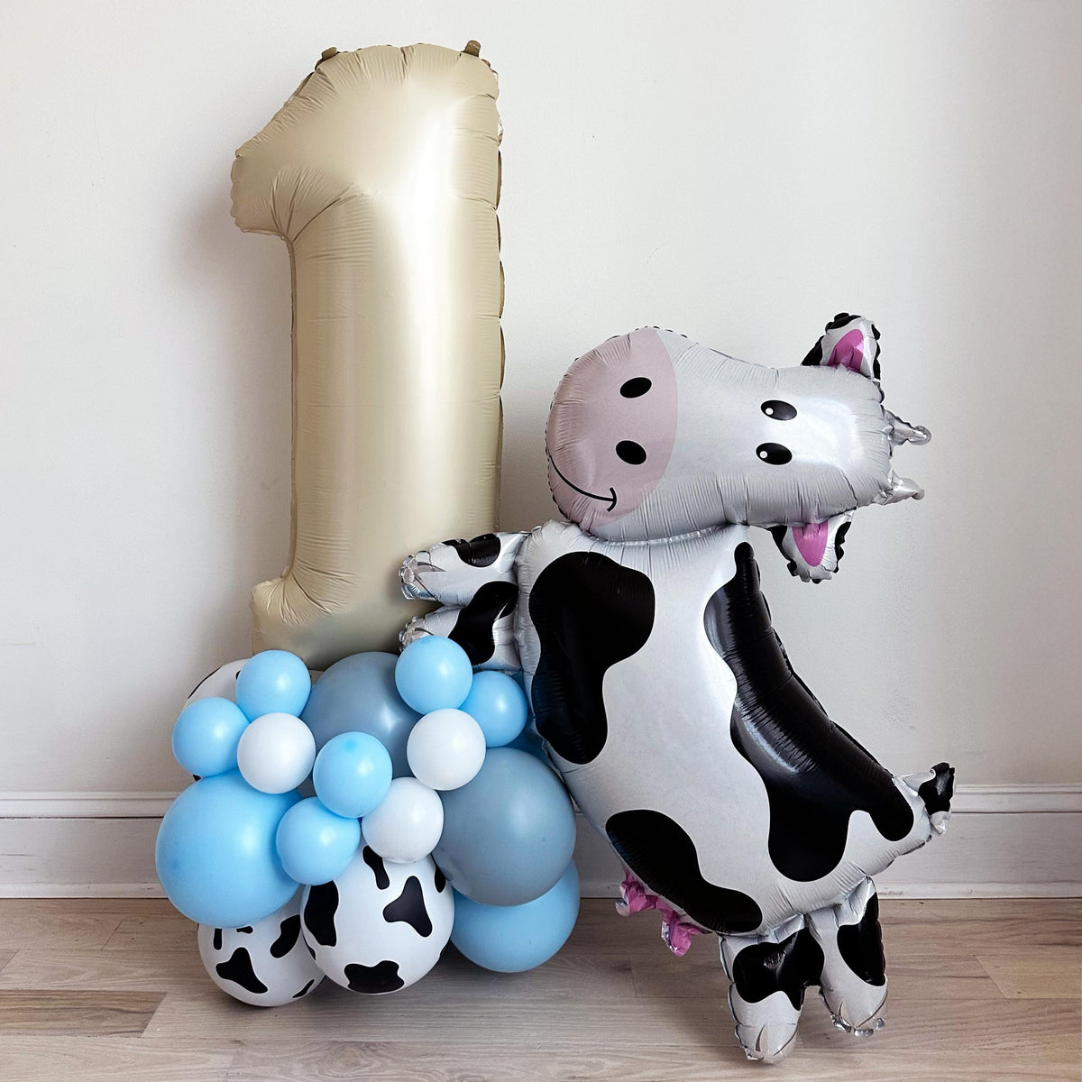 Blue Cow First Birthday | Farm Animal Balloon Tower | Moo First Birthd ...